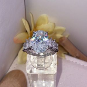 Fashion Jewelry | Jewelry | Sparkling White Sapphire Chunky Bling Ring ...